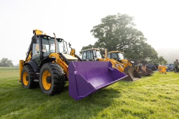 Digger and tractor run in memory of Neil raises over £3,700 - St ...
